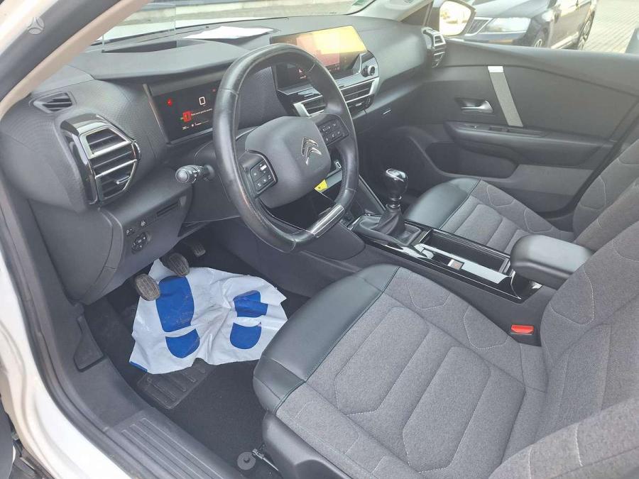 Balts Citroen C4 2022 Tauragė, ar dzinēja tilpumu 1.50 L un nobraukumu 180 tūkst. km par 8700 €, foto 9 vietnē AUTOMOTO.COM.LV