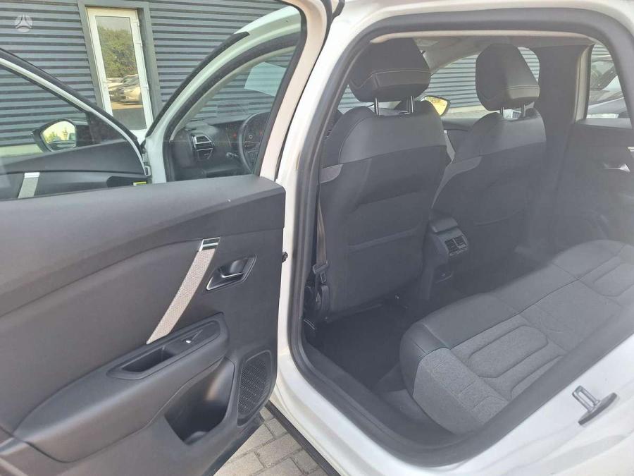 Balts Citroen C4 2022 Tauragė, ar dzinēja tilpumu 1.50 L un nobraukumu 180 tūkst. km par 8700 €, foto 19 vietnē AUTOMOTO.COM.LV