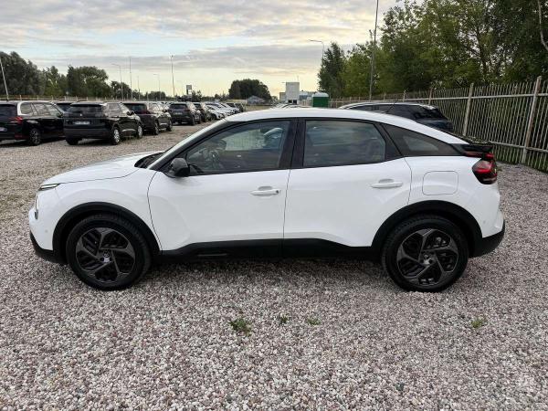 Balts Citroen C4 2022 Marijampole, ar dzinēja tilpumu 1.50 L un nobraukumu 198 tūkst. km par 10500 €, foto 5 vietnē AUTOMOTO.COM.LV