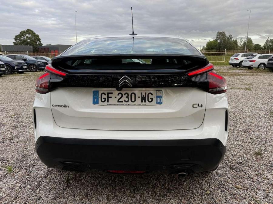 Balts Citroen C4 2022 Marijampole, ar dzinēja tilpumu 1.50 L un nobraukumu 198 tūkst. km par 11737 €, foto 9 vietnē AUTOMOTO.COM.LV