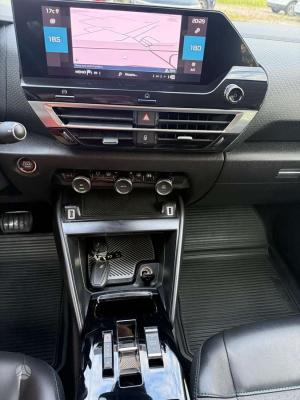 Balts Citroen C4 2022 Marijampole, ar dzinēja tilpumu 1.50 L un nobraukumu 198 tūkst. km par 11737 €, foto 16 vietnē AUTOMOTO.COM.LV