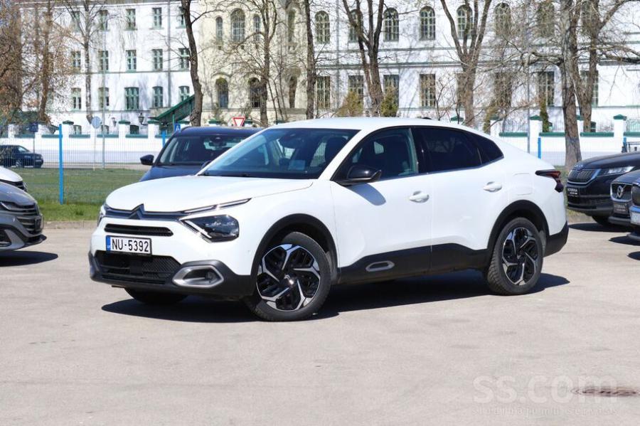 Белый Ситроен С4 2023 в Рига, объемом двигателя 1.20 л и пробегом 21 тыс. км за 17990 €, фото 31 на AUTOMOTO.COM.LV