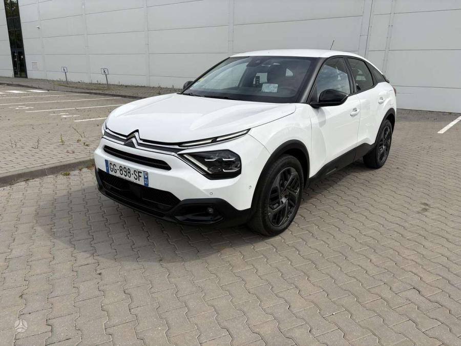 Белый Ситроен С4 2023 в Каунас, объемом двигателя 1.50 л и пробегом 180 тыс. км за 11300 €, фото 9 на AUTOMOTO.COM.LV