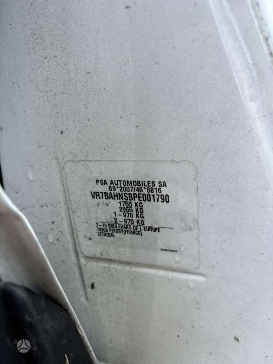 Белый Ситроен С4 2023 в Таураге, объемом двигателя 1.20 л и пробегом 140 тыс. км за 9600 €, фото 27 на AUTOMOTO.COM.LV