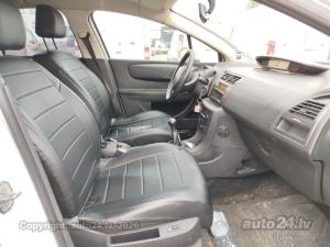 Balts Citroen C4 2007 Tallina, ar dzinēja tilpumu 1.40 L un nobraukumu 186 tūkst. km par 599 €, foto 6 vietnē AUTOMOTO.COM.LV