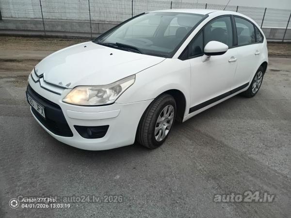 Balts Citroen C4 2010 Tallina, ar dzinēja tilpumu 1.60 L un nobraukumu 390 tūkst. km par 1600 €, foto 2 vietnē AUTOMOTO.COM.LV