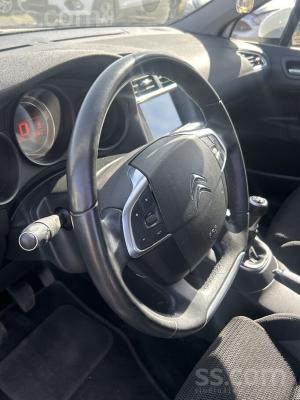 Balts Citroen C4 2011 Daugavpils, ar dzinēja tilpumu 1.60 L un nobraukumu 248 tūkst. km par 3250 €, foto 15 vietnē AUTOMOTO.COM.LV