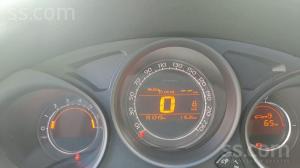 Balts Citroen C4 2011 Saldus, ar dzinēja tilpumu 1.60 L un nobraukumu 191 tūkst. km par 3150 €, foto 7 vietnē AUTOMOTO.COM.LV