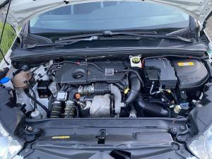 Balts Citroen C4 2012 Kauņa, ar dzinēja tilpumu 1.58 L un nobraukumu 224 tūkst. km par 3950 €, foto 8 vietnē AUTOMOTO.COM.LV