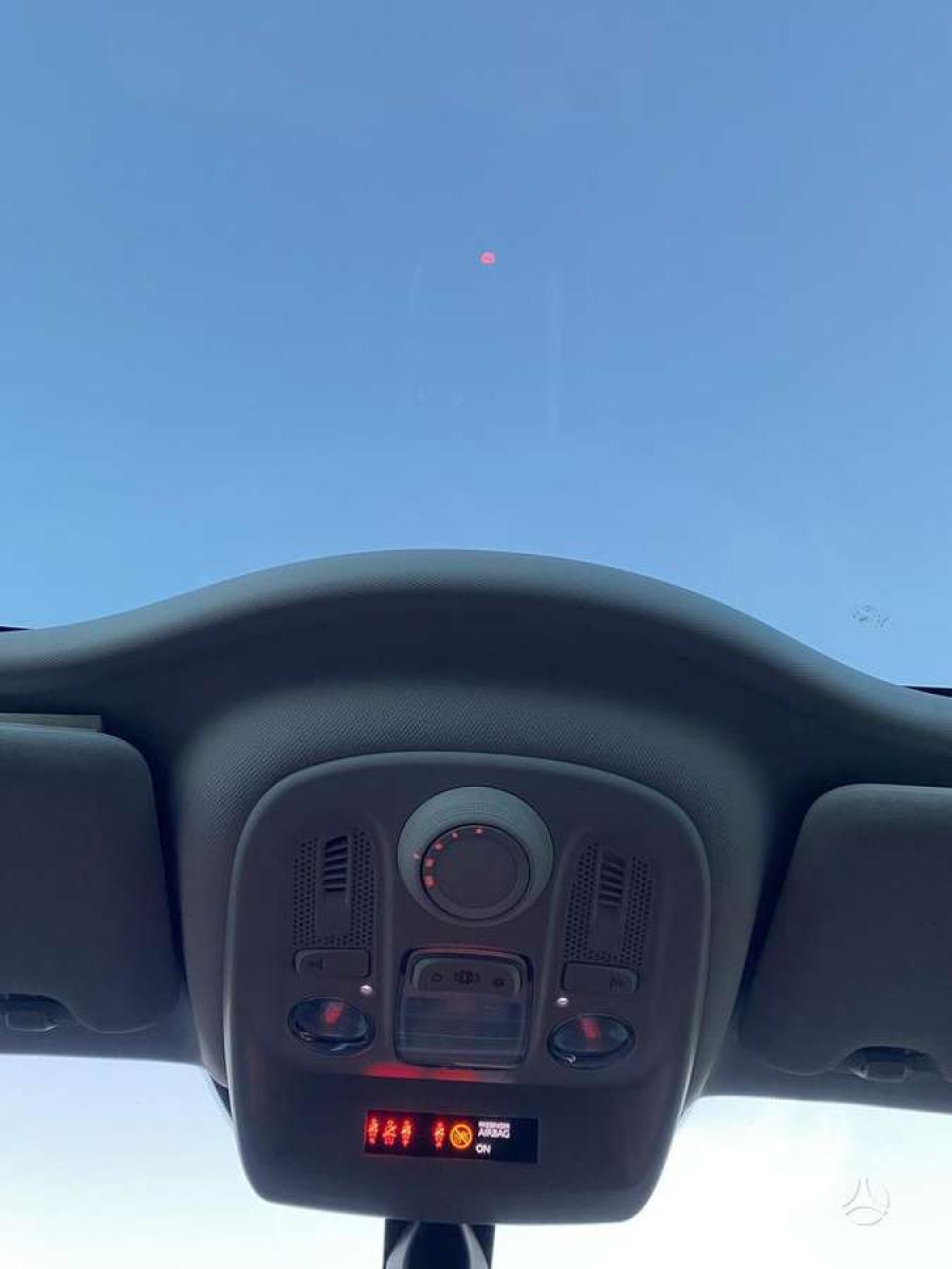 Balts Citroen C4 2012 Kauņa, ar dzinēja tilpumu 1.58 L un nobraukumu 224 tūkst. km par 3950 €, foto 16 vietnē AUTOMOTO.COM.LV