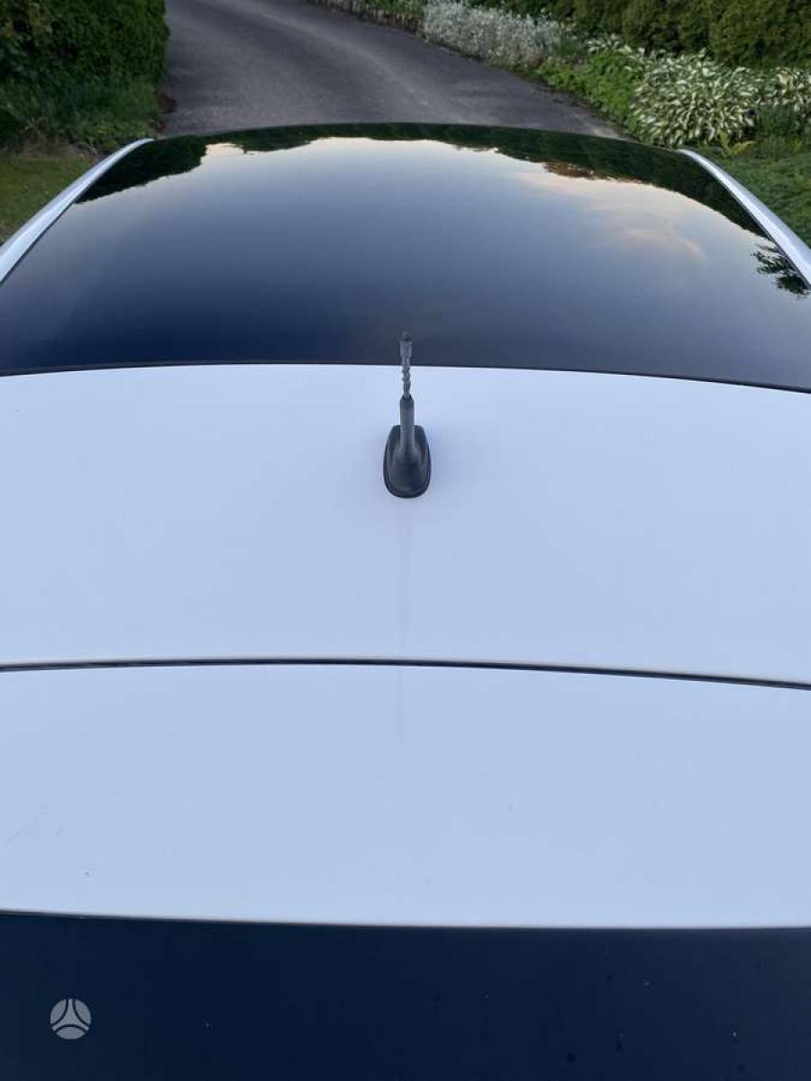 Balts Citroen C4 2012 Kauņa, ar dzinēja tilpumu 1.58 L un nobraukumu 224 tūkst. km par 3950 €, foto 18 vietnē AUTOMOTO.COM.LV