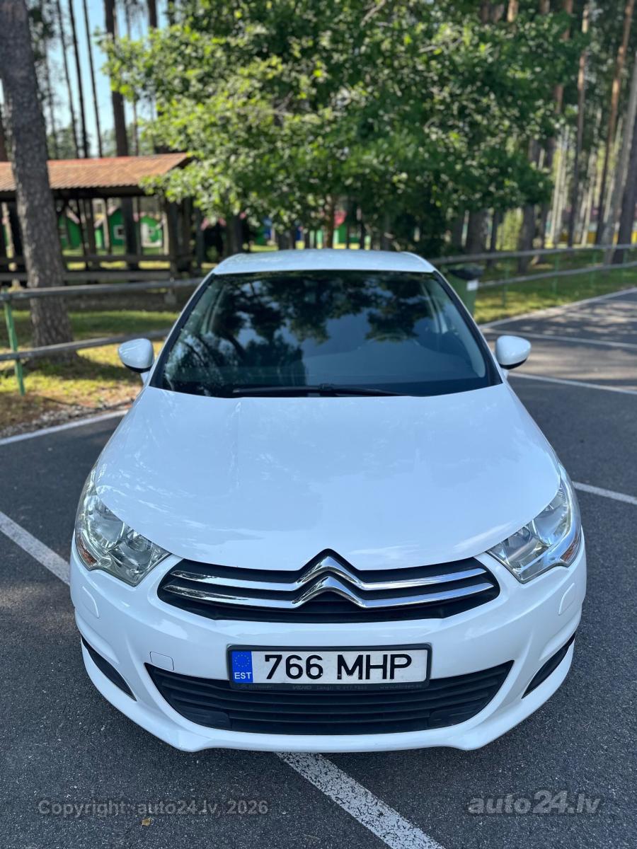 Balts Citroen C4 2012 Pērnava, ar dzinēja tilpumu 1.60 L un nobraukumu 178 tūkst. km par 2989 €, foto 1 vietnē AUTOMOTO.COM.LV