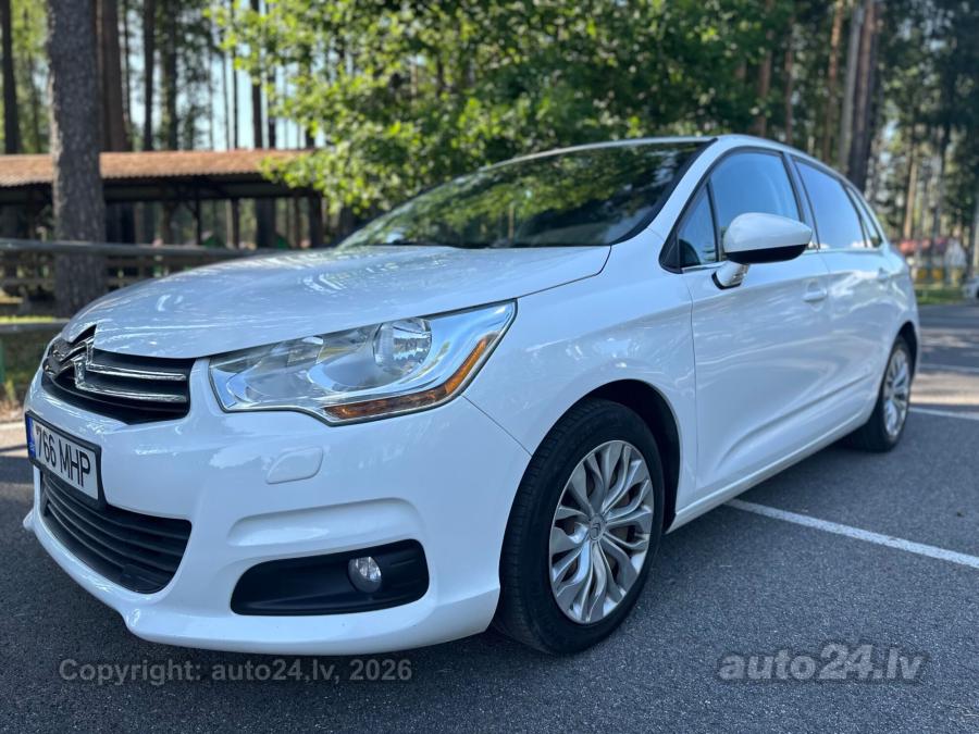 Balts Citroen C4 2012 Pērnava, ar dzinēja tilpumu 1.60 L un nobraukumu 178 tūkst. km par 2989 €, foto 3 vietnē AUTOMOTO.COM.LV