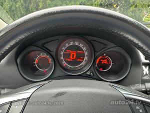 Balts Citroen C4 2012 Pērnava, ar dzinēja tilpumu 1.60 L un nobraukumu 178 tūkst. km par 2989 €, foto 17 vietnē AUTOMOTO.COM.LV