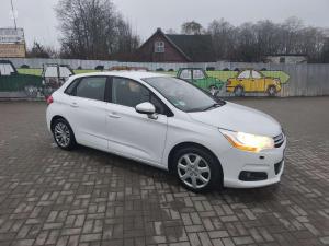 White Citroen C4 2013 in Taurage, with an engine capacity of 1.56 L and mileage of 250 thousand km for 3200 €, photo 6 on AUTOMOTO.COM.LV
