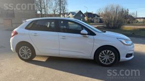 Balts Citroen C4 2013 Jelgava, ar dzinēja tilpumu 1.60 L un nobraukumu 315 tūkst. km par 3100 €, foto 3 vietnē AUTOMOTO.COM.LV