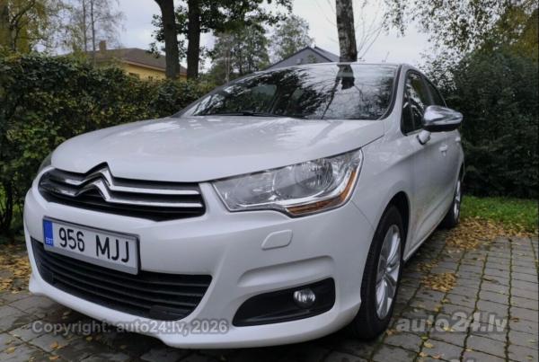 White Citroen C4 2014 in Tallinn, with an engine capacity of 1.60 L and mileage of 167 thousand km for 4150 €, photo 1 on AUTOMOTO.COM.LV