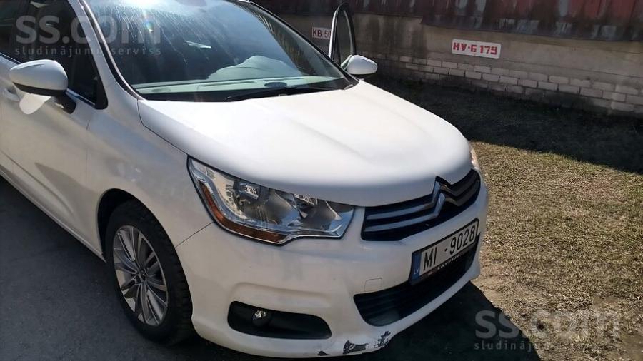 Balts Citroen C4 2014 Liepāja, ar dzinēja tilpumu 1.60 L un nobraukumu 265 tūkst. km par 3555 €, foto 16 vietnē AUTOMOTO.COM.LV