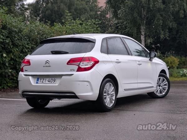Balts Citroen C4 2014 Tallina, ar dzinēja tilpumu 1.60 L un nobraukumu 219 tūkst. km par 4490 €, foto 5 vietnē AUTOMOTO.COM.LV