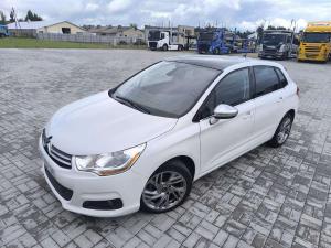 White Citroen C4 2014 in Taurage, with an engine capacity of 1.20 L and mileage of 122 thousand km for 3700 €, photo 3 on AUTOMOTO.COM.LV