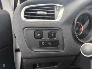 White Citroen C4 2014 in Taurage, with an engine capacity of 1.20 L and mileage of 122 thousand km for 3700 €, photo 13 on AUTOMOTO.COM.LV