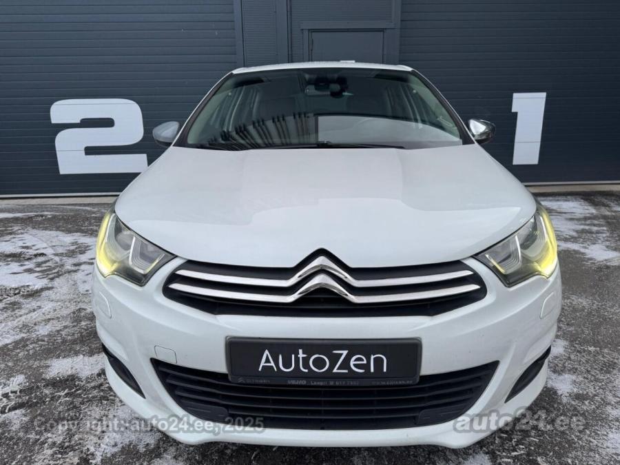 Balts Citroen C4 2015 Tallina, ar dzinēja tilpumu 1.20 L un nobraukumu 172 tūkst. km par 4995 €, foto 2 vietnē AUTOMOTO.COM.LV