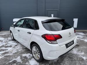 Balts Citroen C4 2015 Tallina, ar dzinēja tilpumu 1.20 L un nobraukumu 172 tūkst. km par 4995 €, foto 5 vietnē AUTOMOTO.COM.LV
