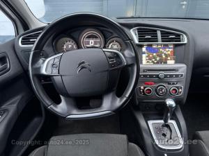 Balts Citroen C4 2015 Tallina, ar dzinēja tilpumu 1.20 L un nobraukumu 172 tūkst. km par 4995 €, foto 6 vietnē AUTOMOTO.COM.LV