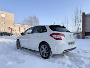White Citroen C4 2015 in Siauliai, with an engine capacity of 1.20 L and mileage of 106 thousand km for 3900 €, photo 9 on AUTOMOTO.COM.LV