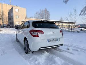 White Citroen C4 2015 in Siauliai, with an engine capacity of 1.20 L and mileage of 106 thousand km for 3900 €, photo 10 on AUTOMOTO.COM.LV