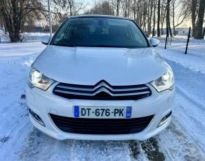 White Citroen C4 2015 in Taurage, with an engine capacity of 1.20 L and mileage of 150 thousand km for 5400 €, photo 6 on AUTOMOTO.COM.LV