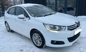 White Citroen C4 2016 in Taurage, with an engine capacity of 1.20 L and mileage of 156 thousand km for 3900 €, photo 2 on AUTOMOTO.COM.LV