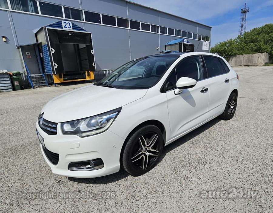 Balts Citroen C4 2016 Tallina, ar dzinēja tilpumu 1.20 L un nobraukumu 119 tūkst. km par 7000 €, foto 3 vietnē AUTOMOTO.COM.LV