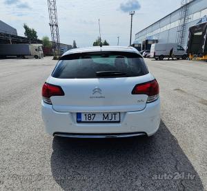 Balts Citroen C4 2016 Tallina, ar dzinēja tilpumu 1.20 L un nobraukumu 119 tūkst. km par 7000 €, foto 6 vietnē AUTOMOTO.COM.LV