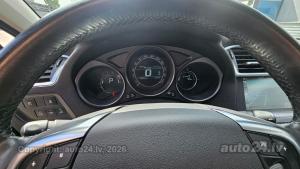 Balts Citroen C4 2016 Tallina, ar dzinēja tilpumu 1.20 L un nobraukumu 119 tūkst. km par 7000 €, foto 12 vietnē AUTOMOTO.COM.LV
