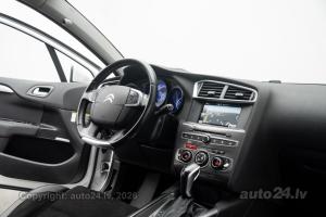 Белый Ситроен С4 2016 в Таллин, объемом двигателя 1.20 л и пробегом 168 тыс. км за 5899 €, фото 13 на AUTOMOTO.COM.LV