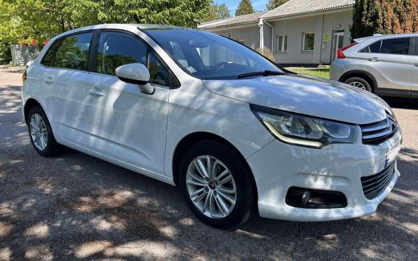 Balts Citroen C4 2016 Tauragė, ar dzinēja tilpumu 1.20 L un nobraukumu 165 tūkst. km par 3700 €, foto 1 vietnē AUTOMOTO.COM.LV