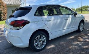 Balts Citroen C4 2016 Tauragė, ar dzinēja tilpumu 1.20 L un nobraukumu 165 tūkst. km par 3700 €, foto 7 vietnē AUTOMOTO.COM.LV