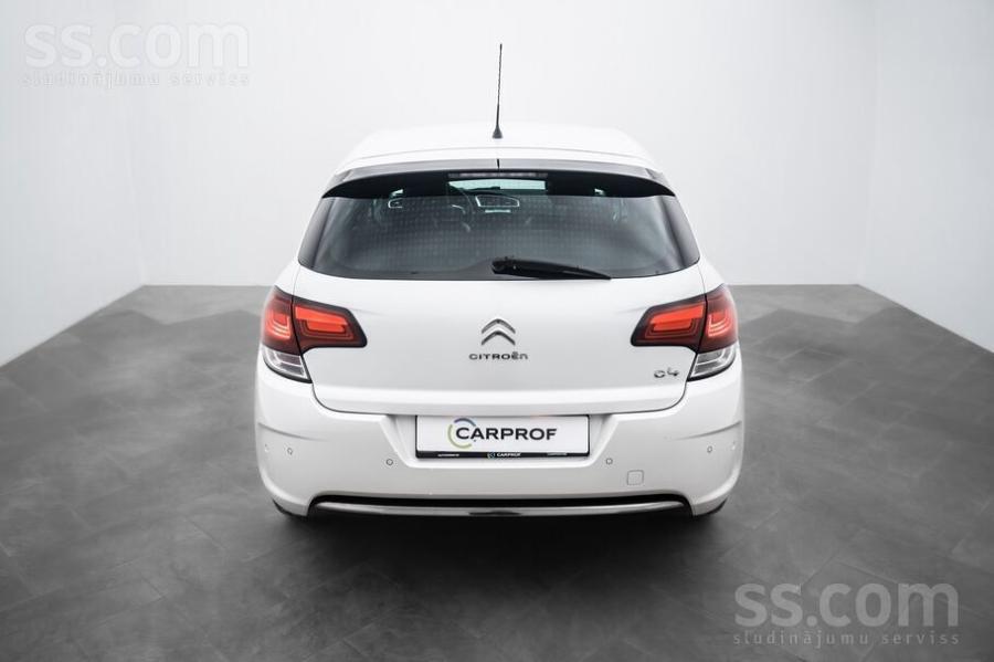 Balts Citroen C4 2016 Tallina, ar dzinēja tilpumu 1.20 L un nobraukumu 168 tūkst. km par 5499 €, foto 8 vietnē AUTOMOTO.COM.LV
