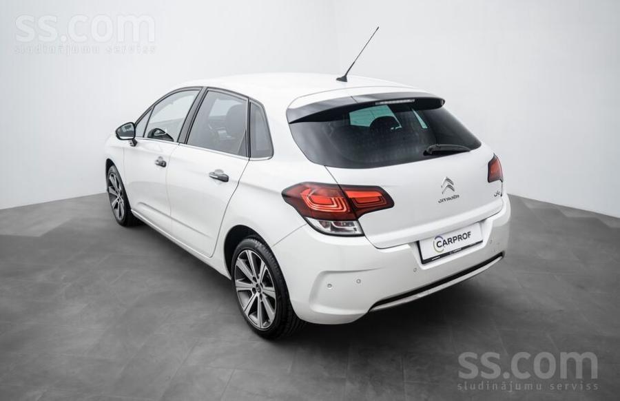 Balts Citroen C4 2016 Tallina, ar dzinēja tilpumu 1.20 L un nobraukumu 168 tūkst. km par 5499 €, foto 9 vietnē AUTOMOTO.COM.LV
