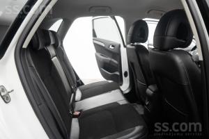 Balts Citroen C4 2016 Tallina, ar dzinēja tilpumu 1.20 L un nobraukumu 168 tūkst. km par 5499 €, foto 12 vietnē AUTOMOTO.COM.LV