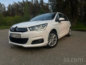 Белый Ситроен С4 2017 в Даугавпилс, объемом двигателя 1.60 л и пробегом 253 тыс. км за 6200 €, фото  на AUTOMOTO.COM.LV