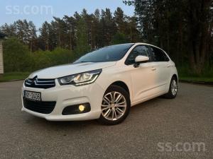 White Citroen C4 2017 in Daugavpils, with an engine capacity of 1.60 L and mileage of 253 thousand km for 6200 €, photo 10 on AUTOMOTO.COM.LV
