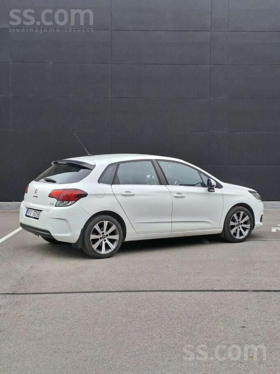 Balts Citroen C4 2017 Ogre, ar dzinēja tilpumu 1.20 L un nobraukumu 88 tūkst. km par 6200 €, foto 4 vietnē AUTOMOTO.COM.LV