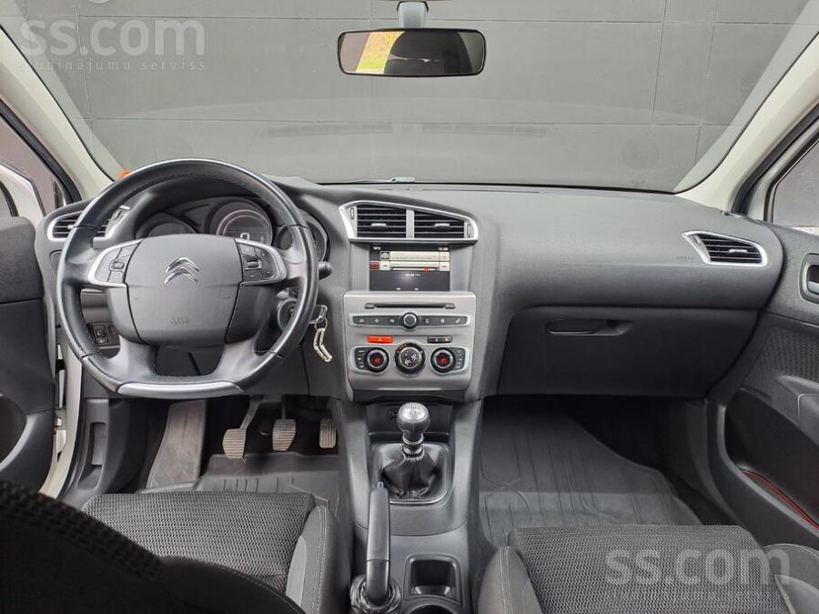Balts Citroen C4 2017 Ogre, ar dzinēja tilpumu 1.20 L un nobraukumu 88 tūkst. km par 6200 €, foto 12 vietnē AUTOMOTO.COM.LV