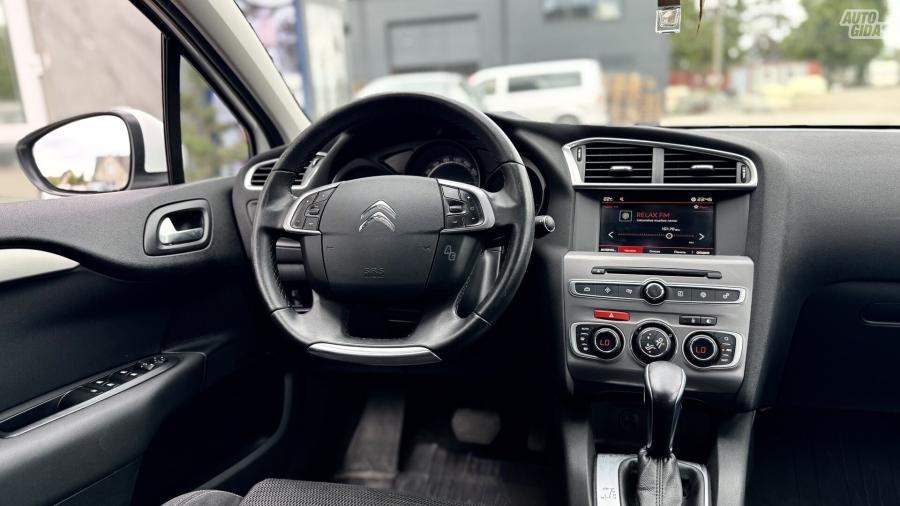 Balts Citroen C4 2018 Radviliškis, ar dzinēja tilpumu 1.20 L un nobraukumu 198 tūkst. km par 6250 €, foto 14 vietnē AUTOMOTO.COM.LV
