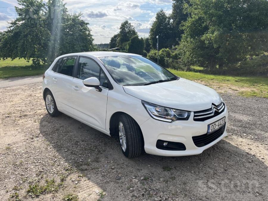 Balts Citroen C4 2018 Ogre, ar dzinēja tilpumu 1.60 L un nobraukumu 201 tūkst. km par 8150 €, foto 3 vietnē AUTOMOTO.COM.LV