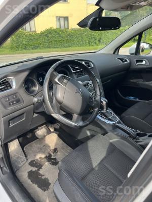 Balts Citroen C4 2018 Ogre, ar dzinēja tilpumu 1.60 L un nobraukumu 201 tūkst. km par 8150 €, foto 6 vietnē AUTOMOTO.COM.LV