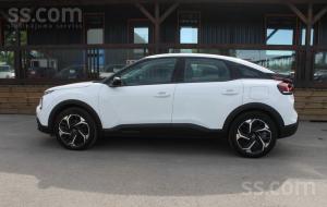 White Citroen C4 2021 in Riga, with an engine capacity of 1.50 L and mileage of 0 thousand km for 11990 €, photo 10 on AUTOMOTO.COM.LV