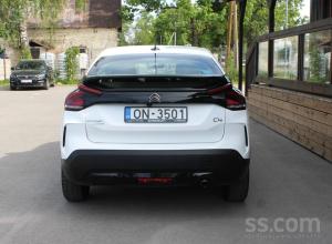 White Citroen C4 2021 in Riga, with an engine capacity of 1.50 L and mileage of 0 thousand km for 11990 €, photo 12 on AUTOMOTO.COM.LV